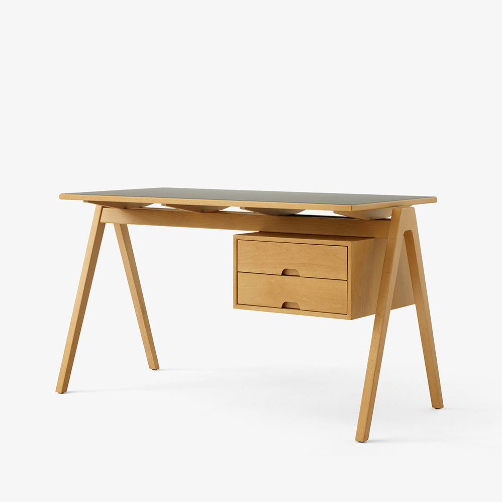 Daystak Desk von Robin Day I &tradition | Markanto