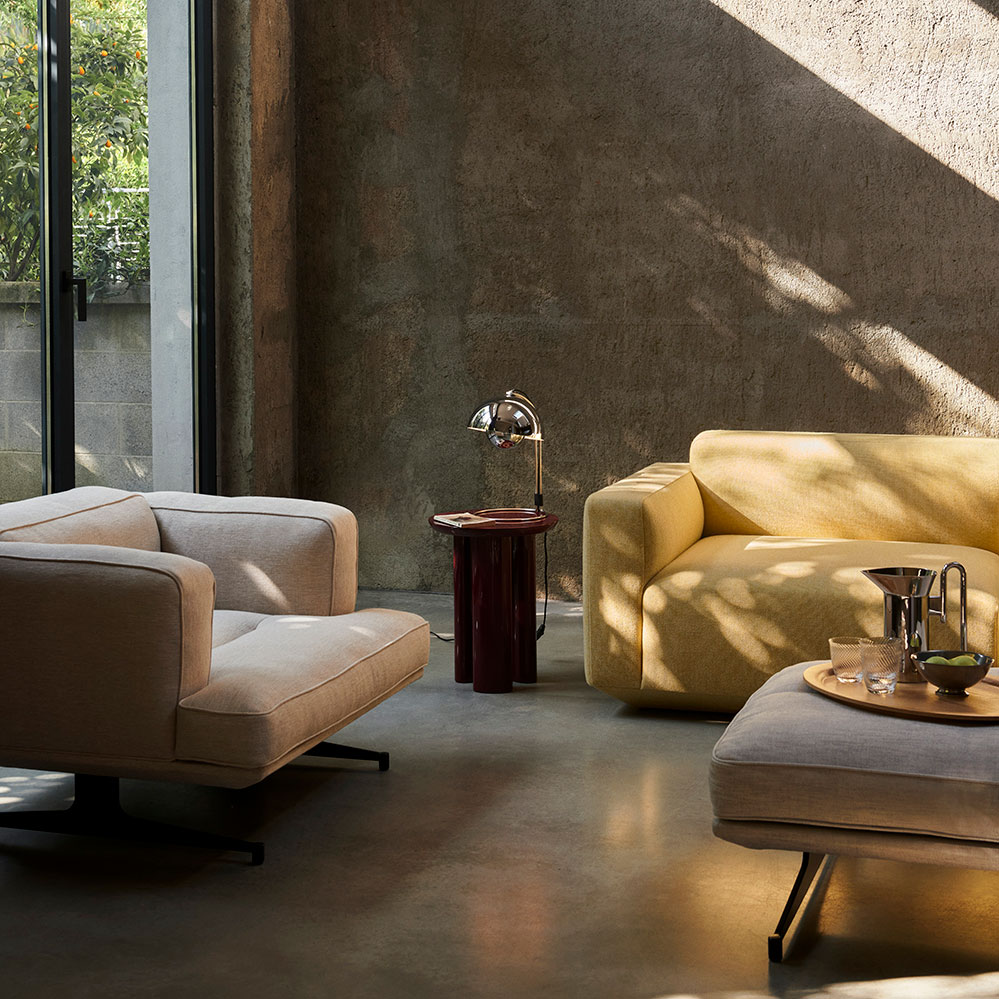 Inland Sofa AV22 von Anderssen & Voll I andtradition | Markanto
