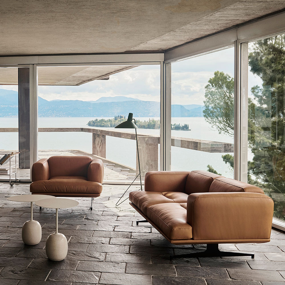 Inland Sofa AV22 von Anderssen & Voll I andtradition | Markanto